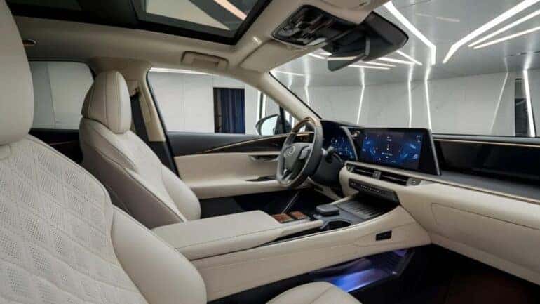 2025 Lexus RX Tech Features | Eskridge Lexus of Oklahoma City