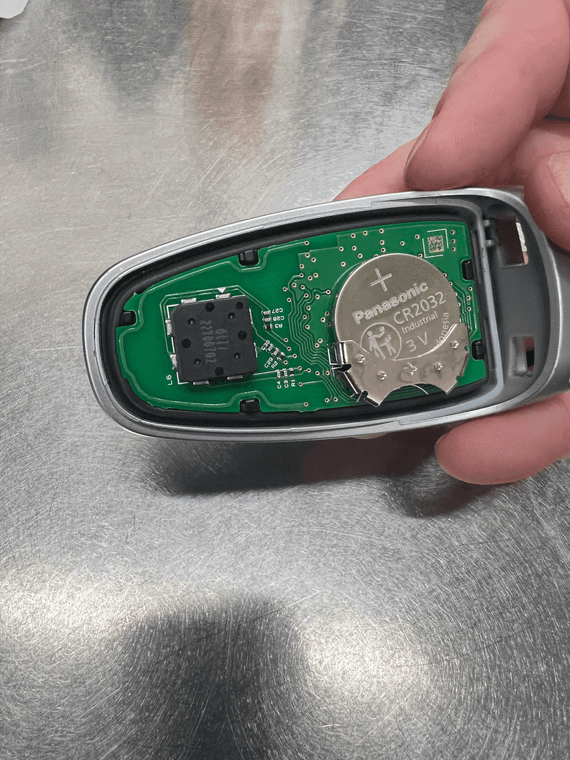 How Do You Replace the Batteries in a Hyundai Key Fob | Speck Hyundai ...